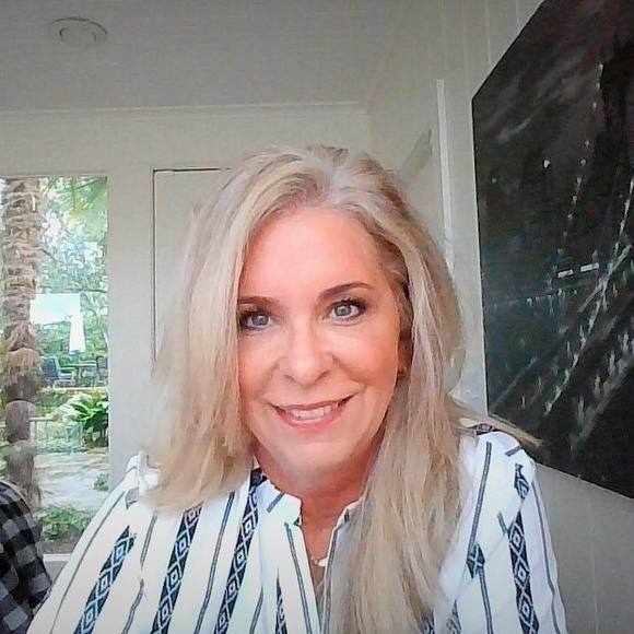 Robin's Closet (@robin_duncan) | Poshmark